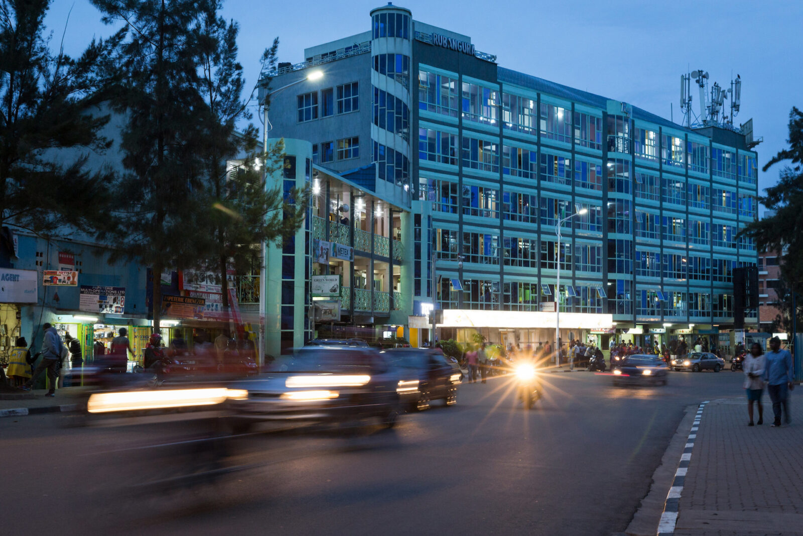 Rwanda, from economic ruins to female empowerment - ADP ReThink Q